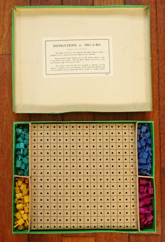 1920's PEG-A-RO Strategy Game by Kay, England - tomsk3000