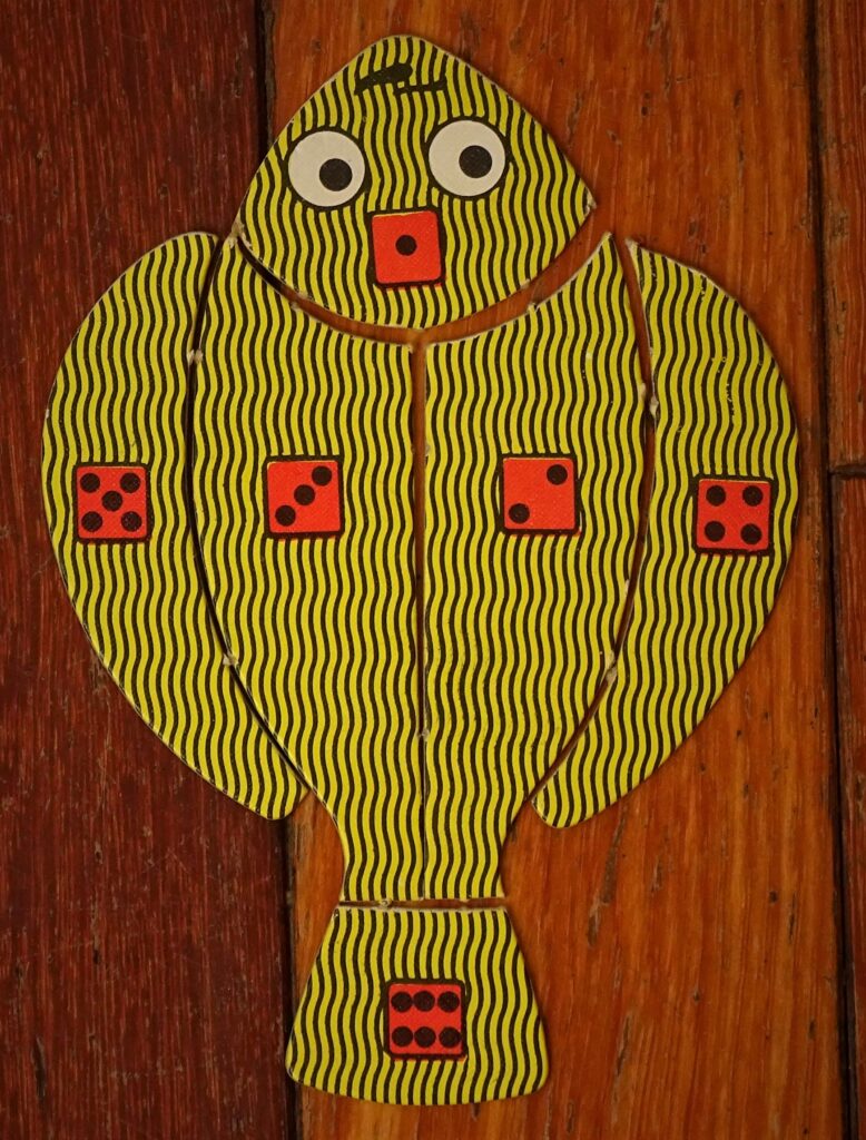1960's Floundering Dice Game by Spears, England - tomsk3000